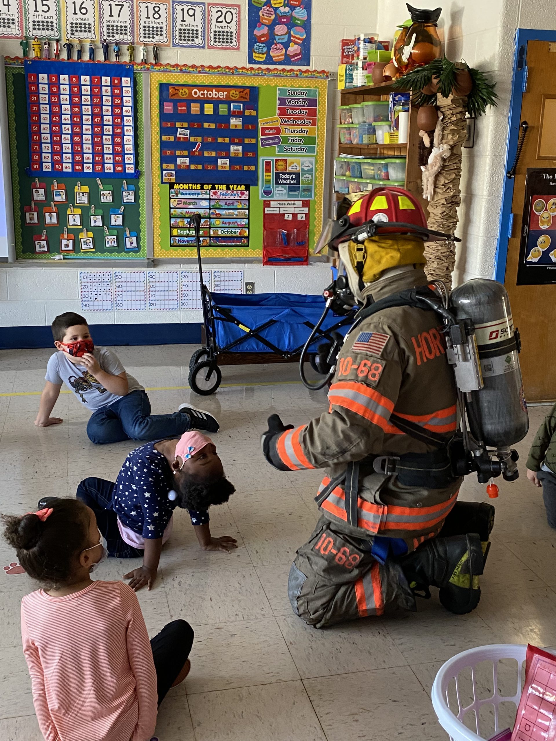 Deputy Barrett teaches Cooke students about fire safety - Monticello ...