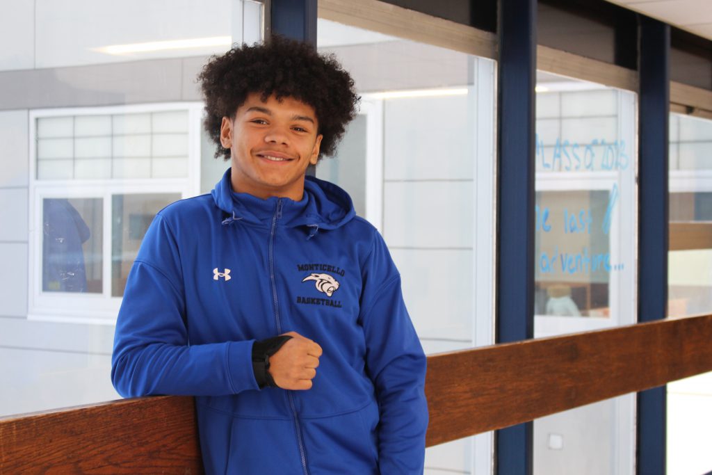 MHS Football Player Xavean Mitchell selected as Class A All-League ...