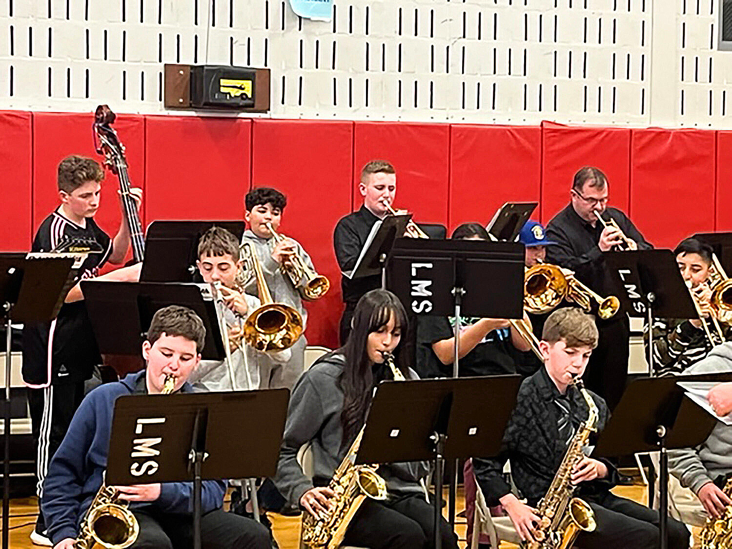 Monticello Junior and Senior High Jazz Bands rock the house at the 26th ...