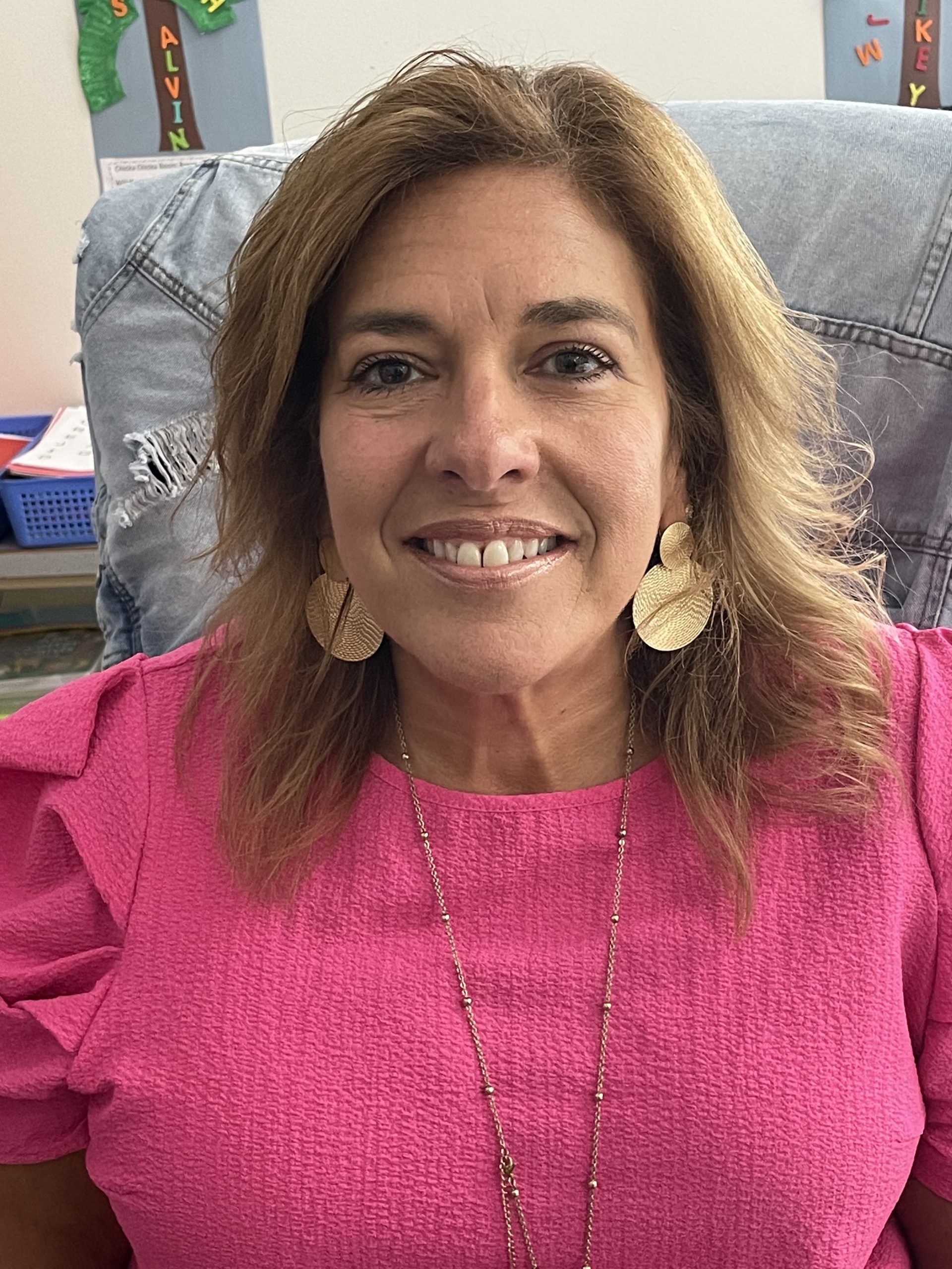 Stephen Lewis, Karen Crofoot named Outstanding Educator, Friend to ...